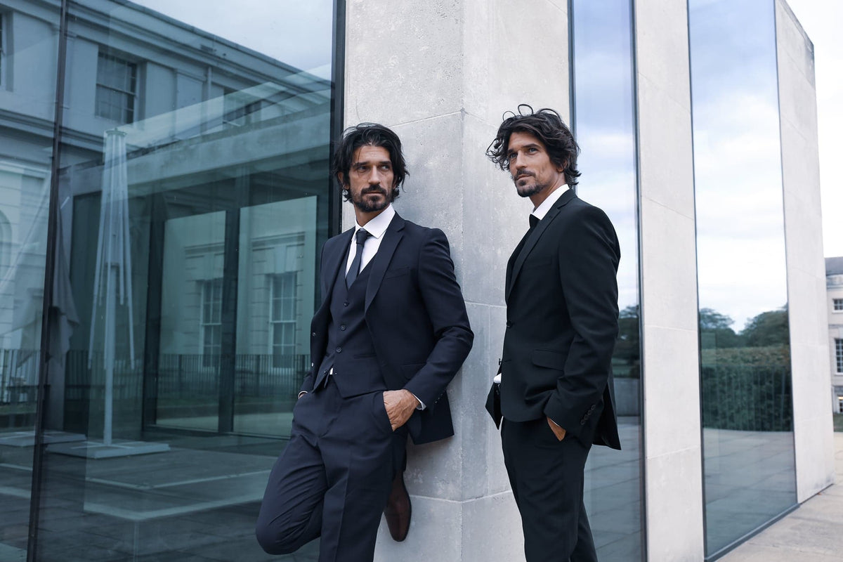 The Stretch Suit - Men's Suits Designed For Movement and Travel